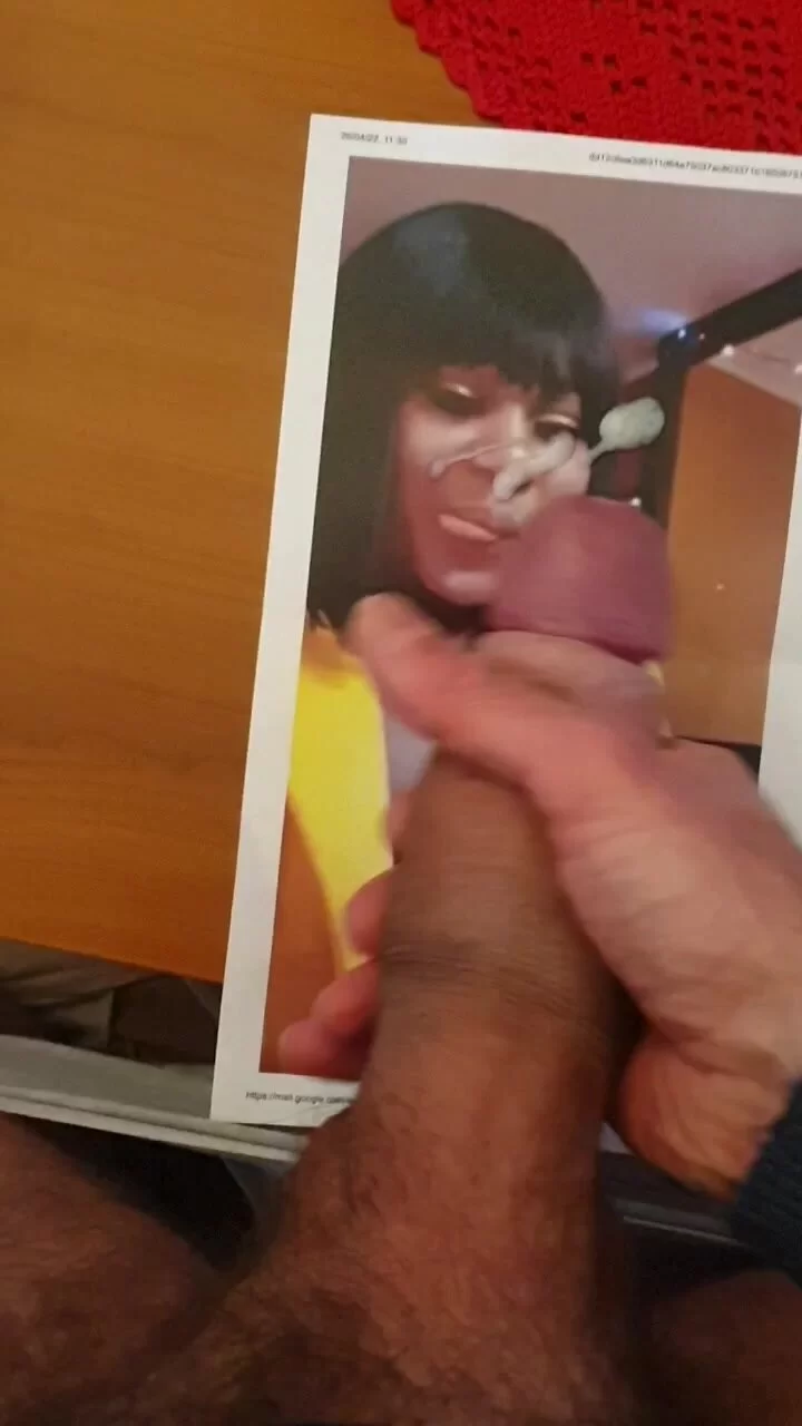 X Sara Roma Amaporn