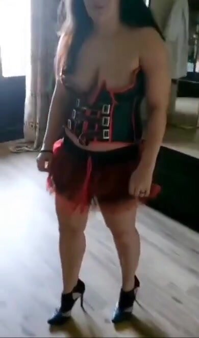 Mia Moglie Napoletana Con Il Bull Amaporn