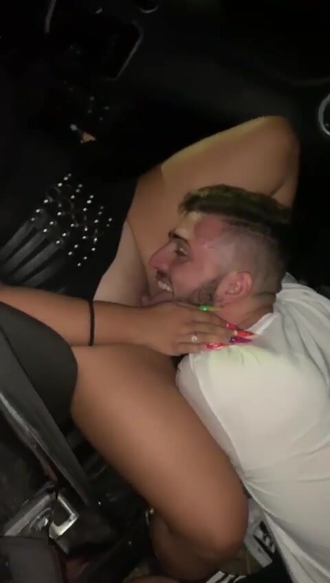 Ore 18 00 Car Sex Prima Di Andare Al Ristorante Amaporn