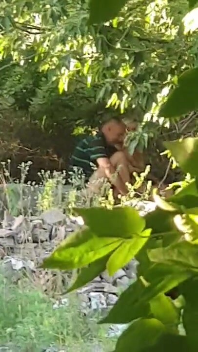Una Prostituta Si Prende Cura Del Suo Cliente Sul Ciglio Dellautostrada Amaporn